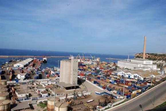 Oran : une première opération d’exportation du gaz d’Argon vers l ...
