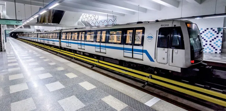 Le Métro d'Alger s'équipe avec 23 nouvelles rames pour 2026 - L'Algérie ...